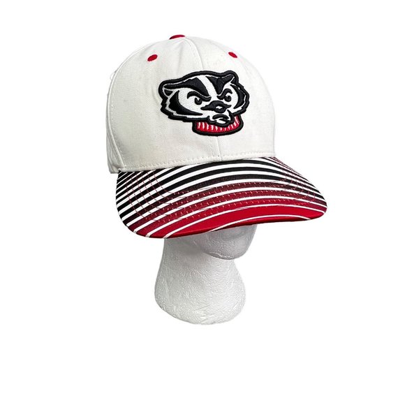 Russell Athletic | Accessories | Uw Madison Badgers Snapback Hat Black ...